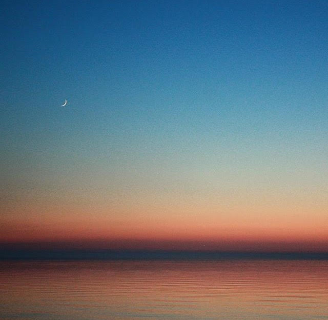 A Lake Michigan Sunset - Shalee Wanders